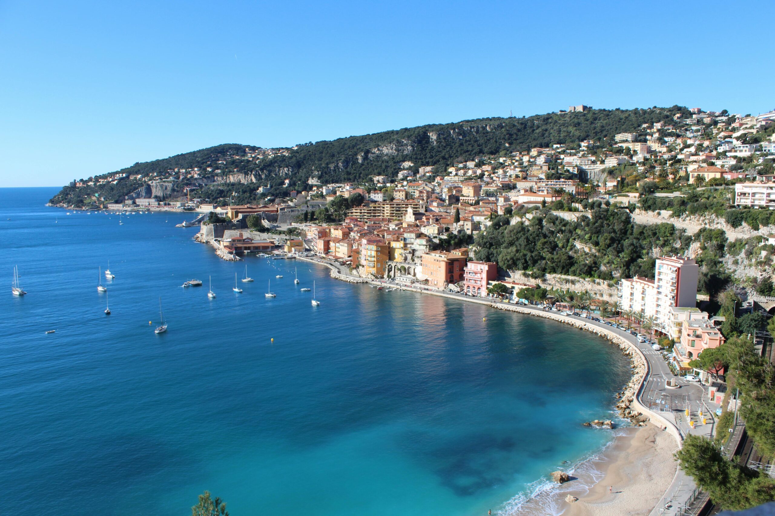 5 Films That Bring the French Riviera to Life - French Library